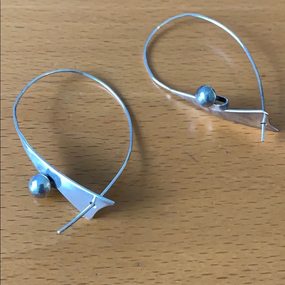 Jewelry | Silver Geometric Hoop Earrings | Poshmark